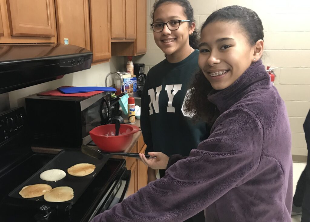 Students thank Monessen police officers with breakfast - Mon Valley ...