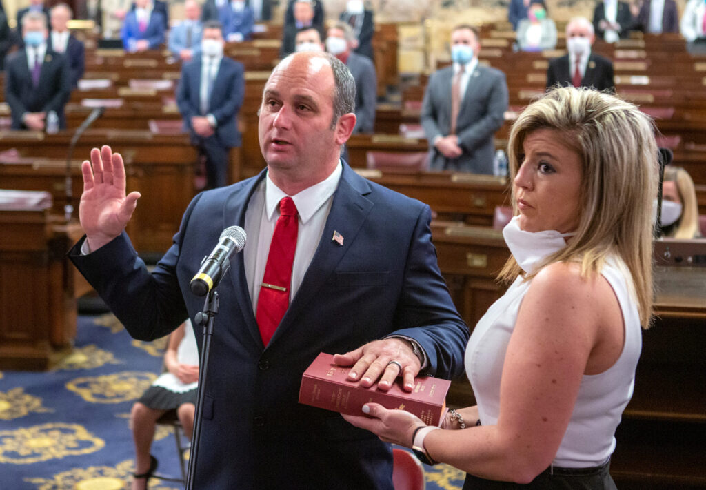 Davanzo takes his oath - Mon Valley Independent