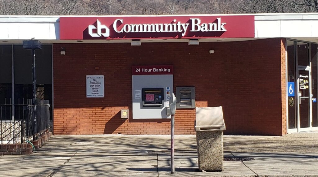 Area bank branches are set to close soon - Mon Valley Independent