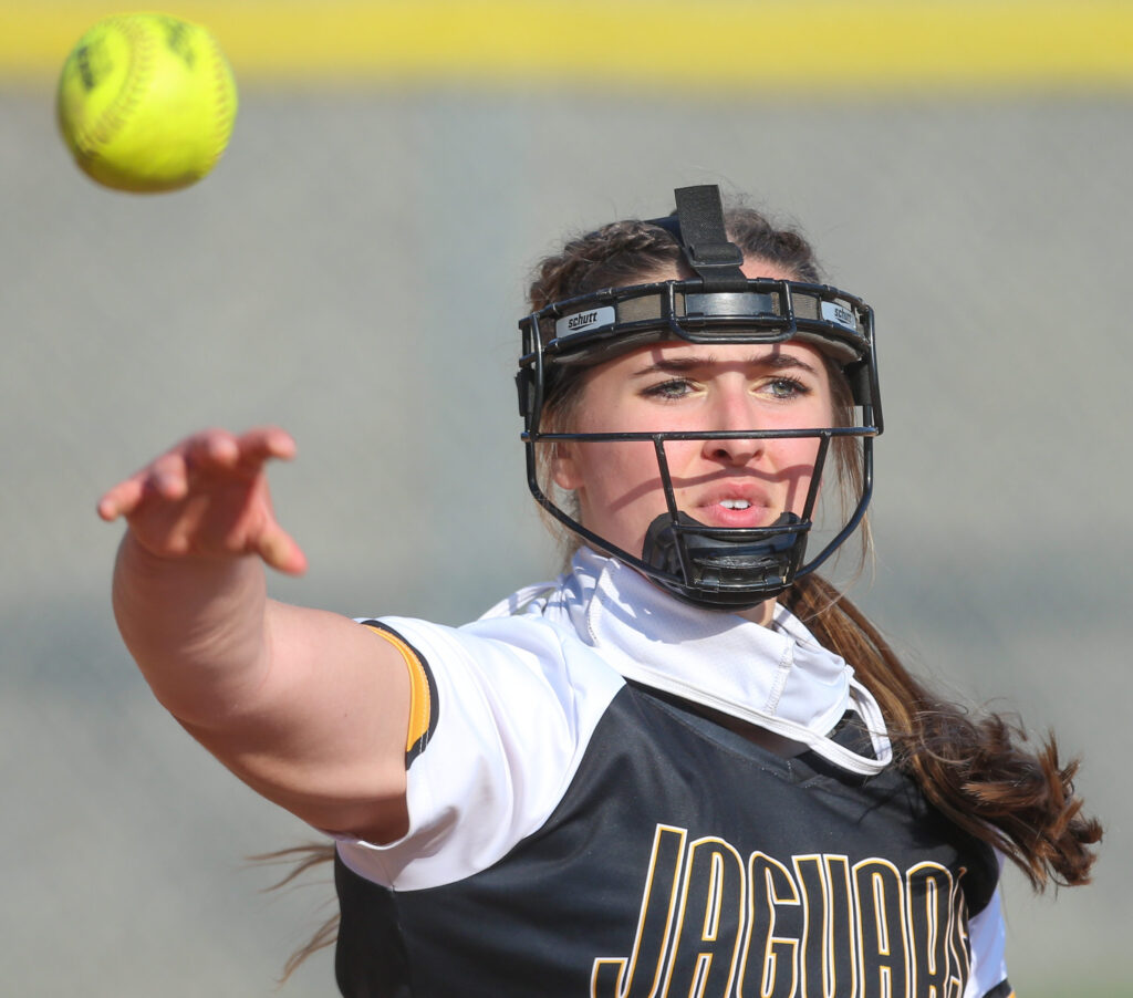 TJ collects 11 hits, overcomes errors in win - Mon Valley Independent
