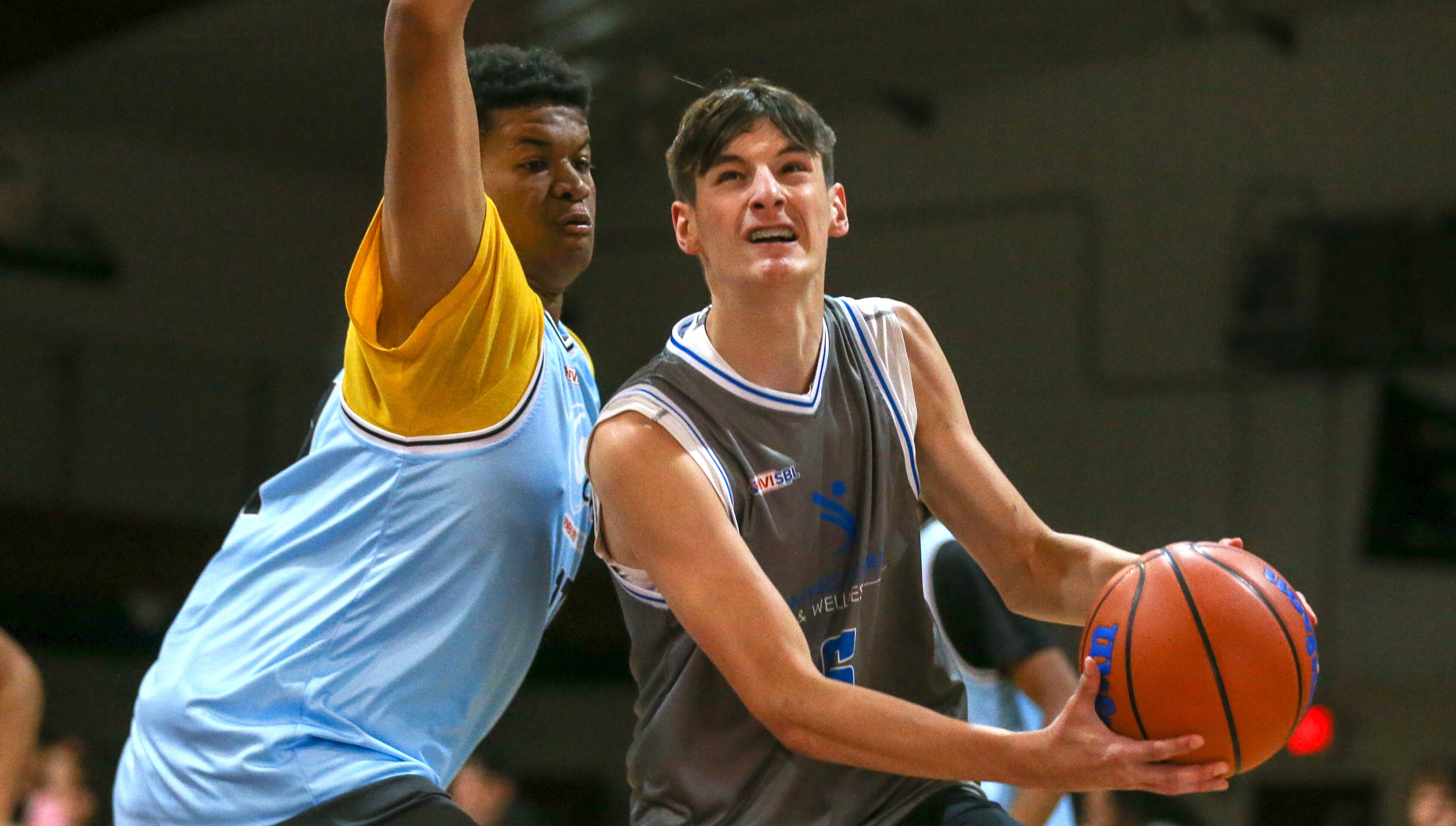 Team effort leads EPT to strong start - Mon Valley Independent