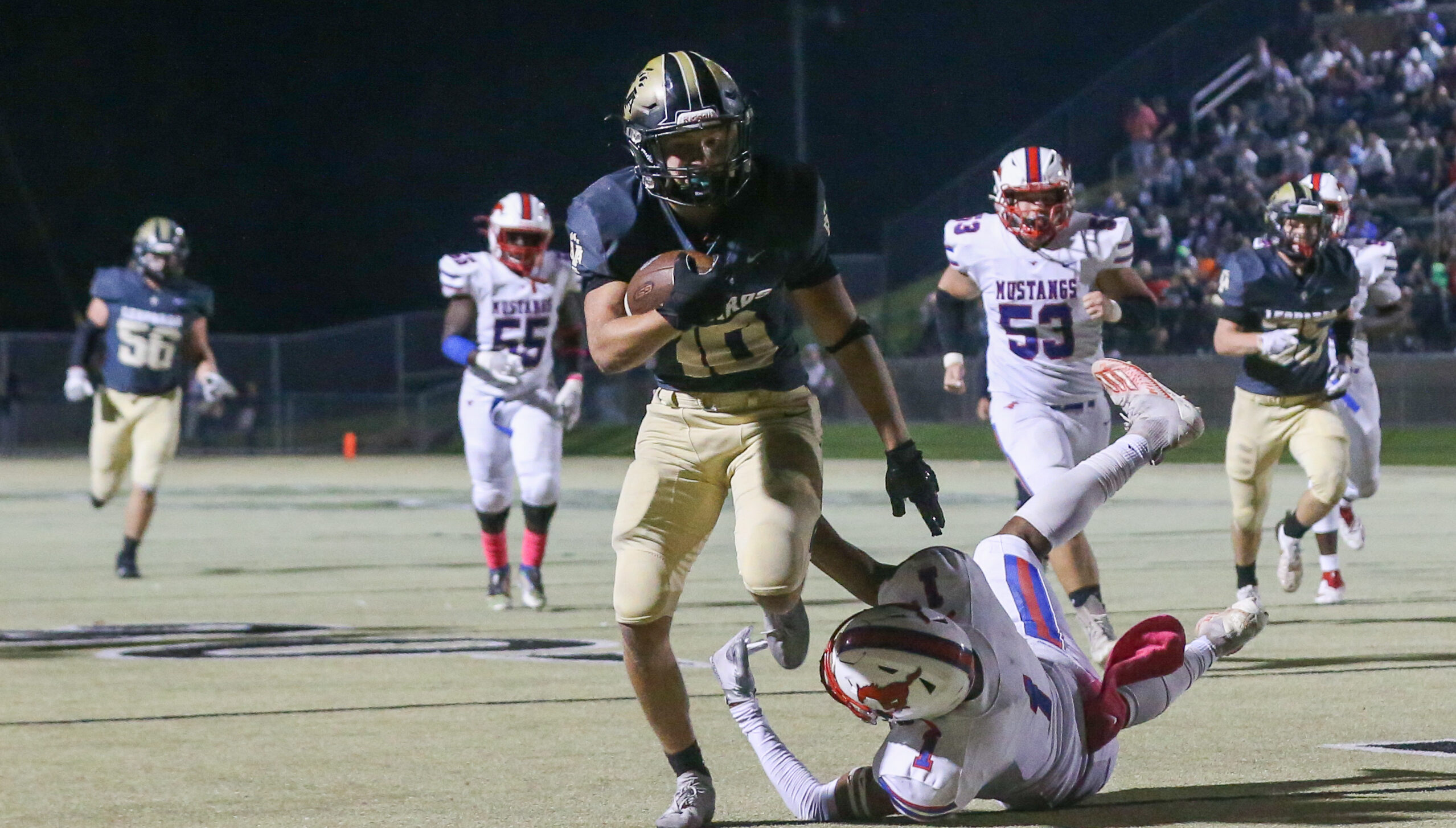 Game of the Week: Stars will shine as LH visits ‘The Beach’ - Mon ...