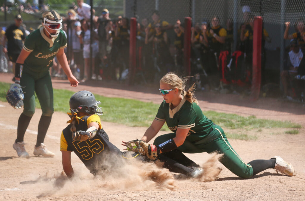 No. 4 Belle Vernon stuns No. 2 Montour to win fifth WPIAL title - Mon ...
