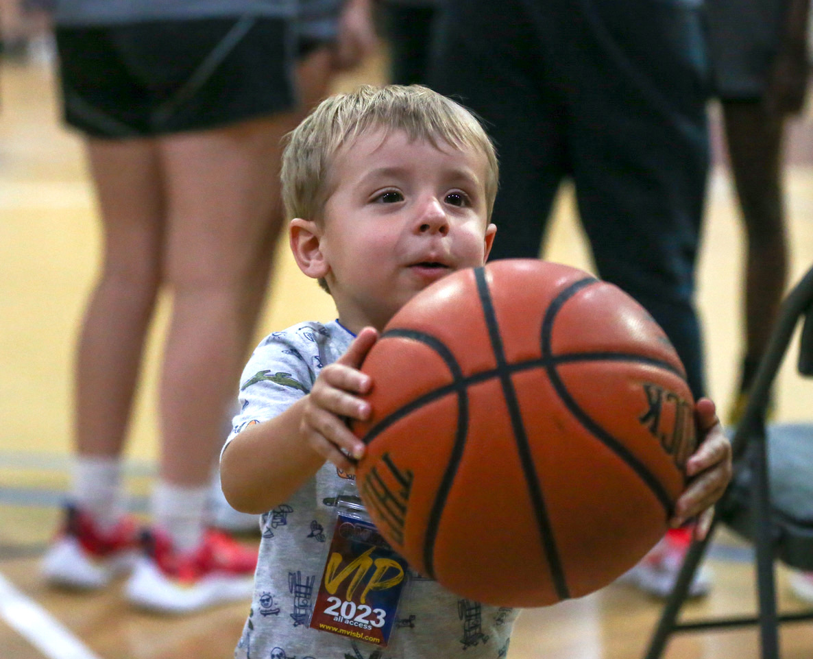 Future MVISBL star? - Mon Valley Independent