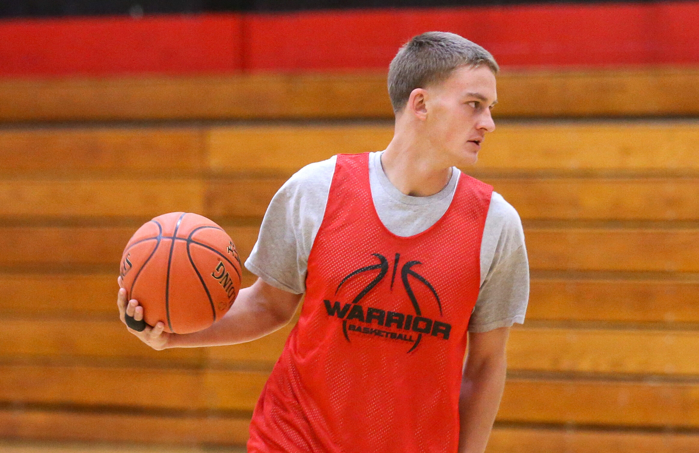 Basic’s 3-pointer lifts EF over Gladiators - Mon Valley Independent