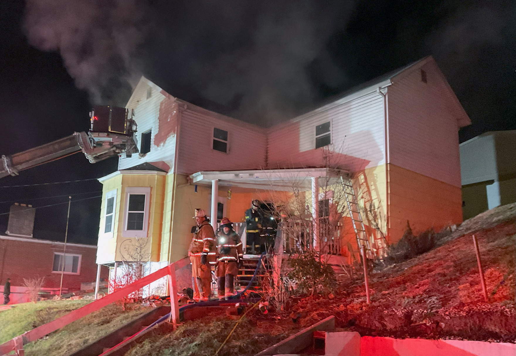 Monongahela family rescued from house fire - Mon Valley Independent