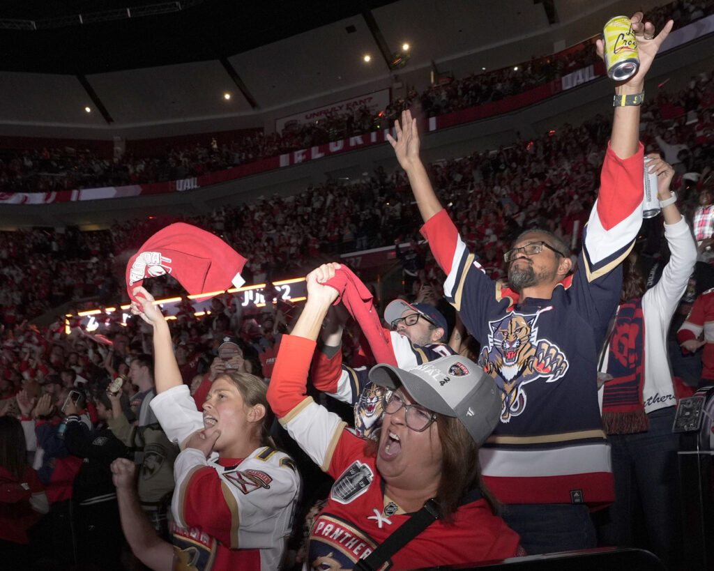 Winter in June: Oilers, Panthers bring hockey to summer - Mon Valley ...