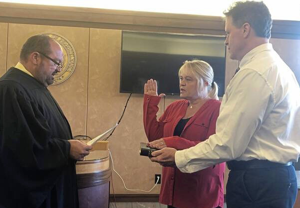 Pecarchik sworn in to lead Register of Wills Office - Mon Valley ...