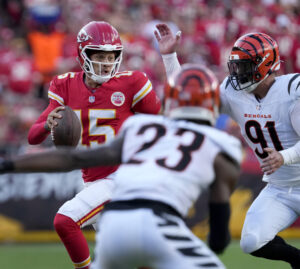 Mahomes, Chiefs find a way to narrowly defeat Bengals - Mon Valley ...