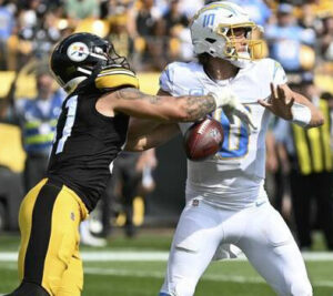 Defense, Fields shine as Steelers charge past L.A. - Mon Valley Independent