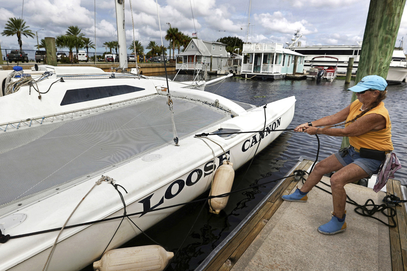 Residents flee Tampa Bay region as Hurricane Milton takes aim at ...
