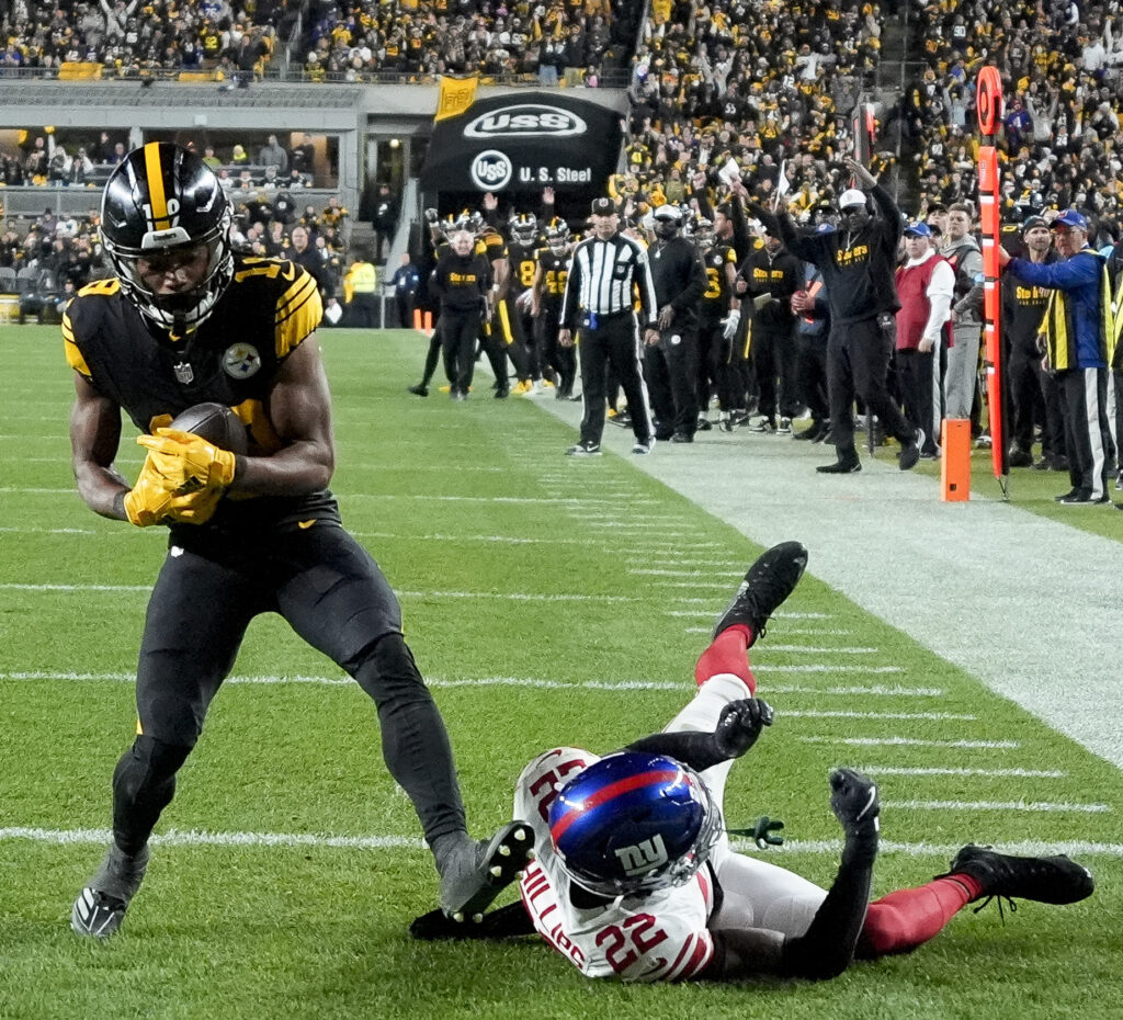 Austin kickstarts Steelers past Giants - Mon Valley Independent