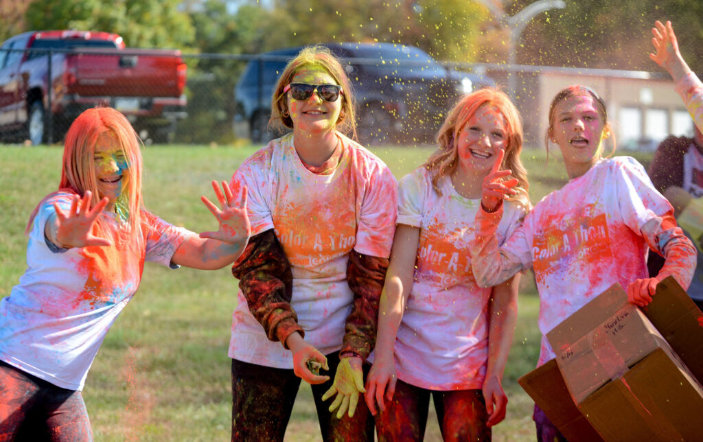 COLORFUL EVENT FOR CHARLEROI STUDENTS - Mon Valley Independent