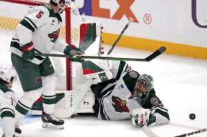Fleury bests Penguins in final trip to Pittsburgh - Mon Valley Independent