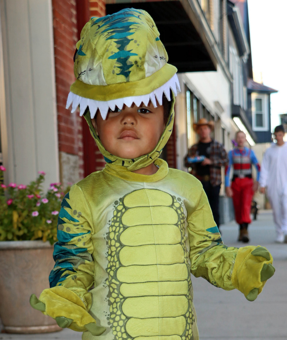 Halloween celebrated at Elizabeth parade - Mon Valley Independent