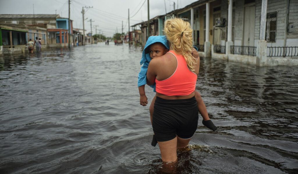Climate change goosed hurricane wind strength by 18 mph since 2019 ...