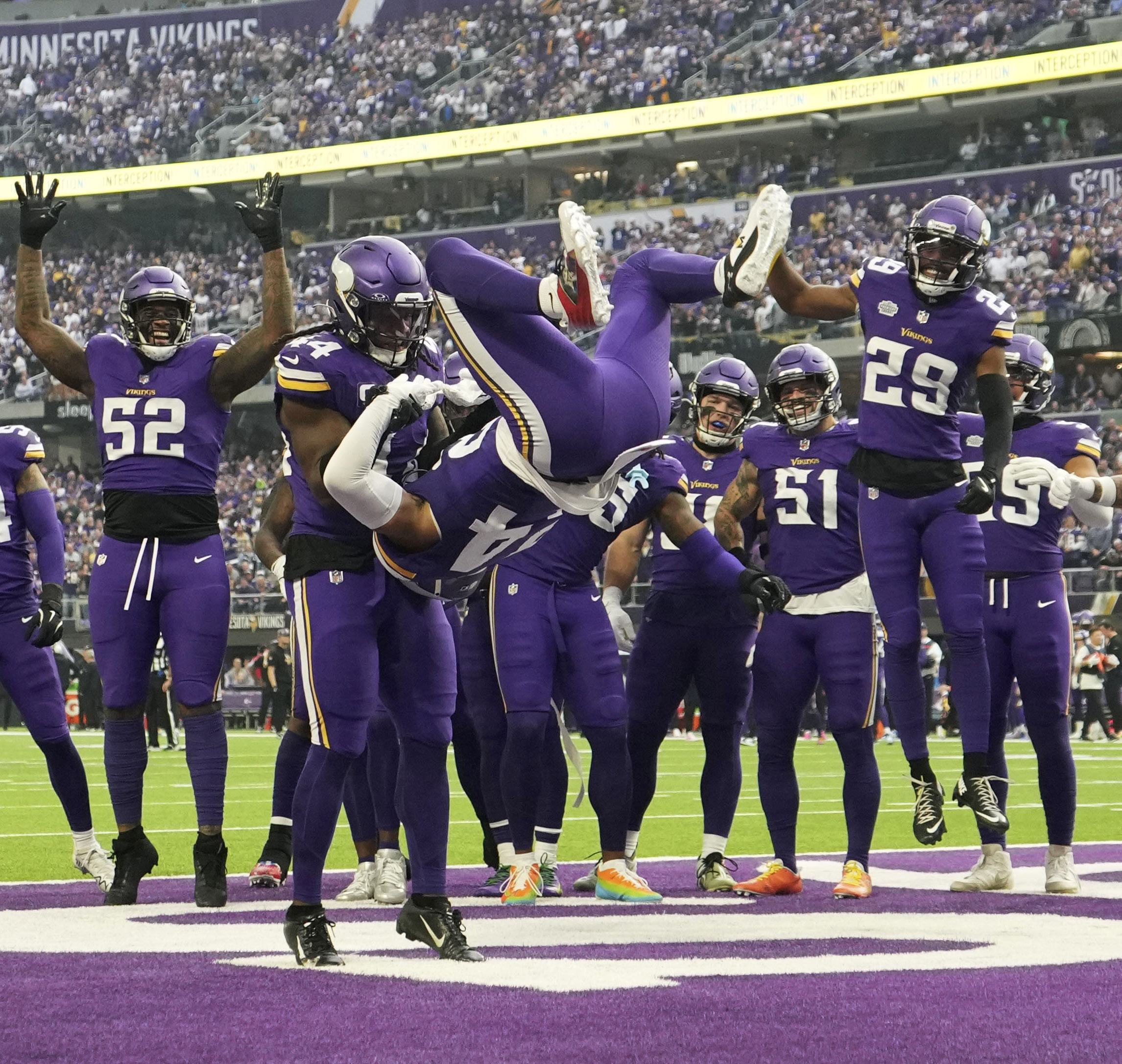 NFC North rivals Vikings, Bears going opposite ways - Mon Valley ...