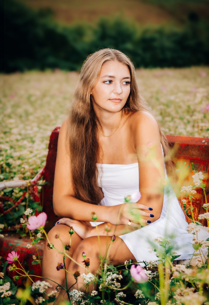 McKenna Shields, Lilli Lee named Charthene Club girls of the month ...