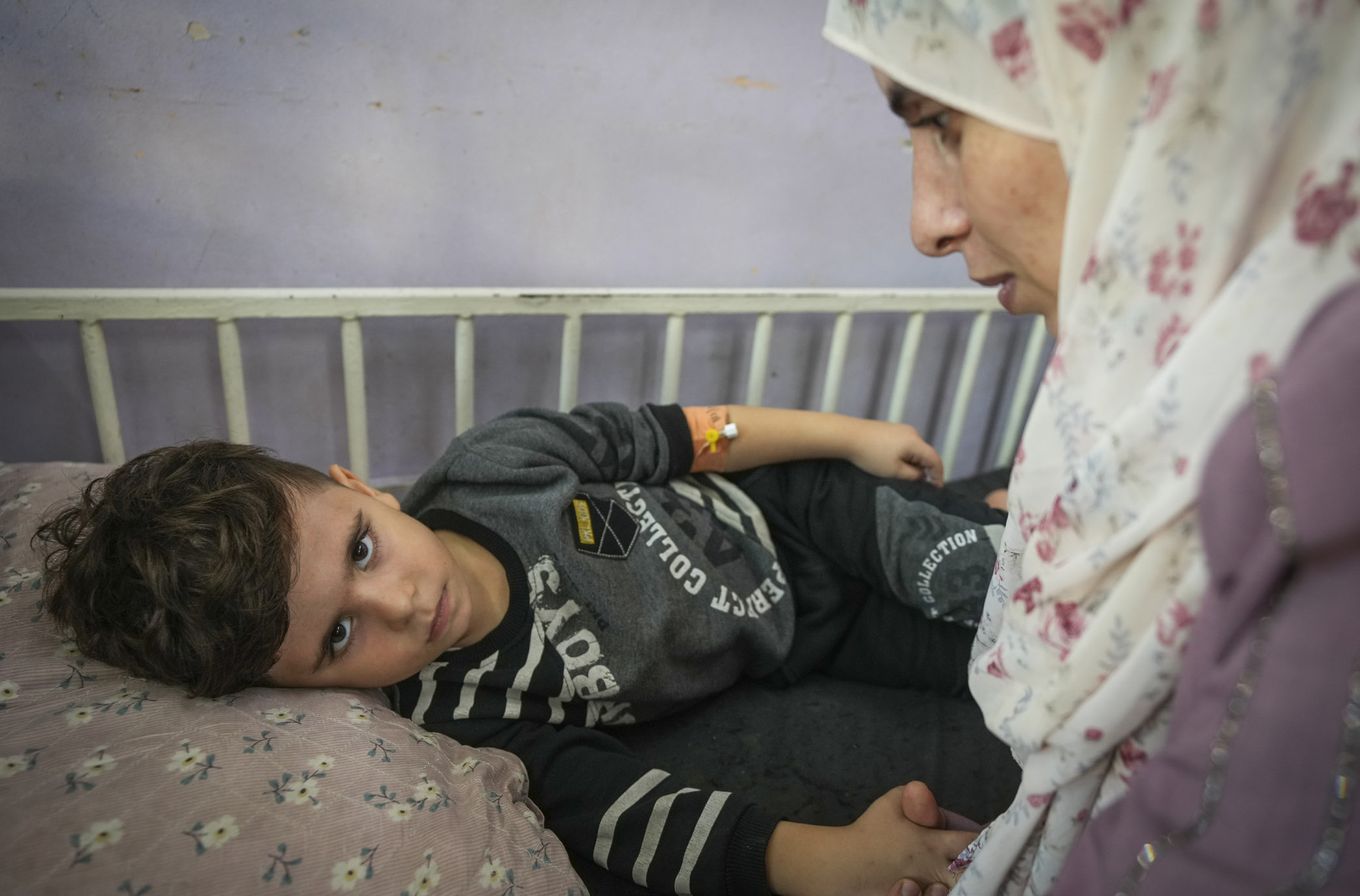 Ailing kids wait months for Israeli permission to leave Gaza for ...