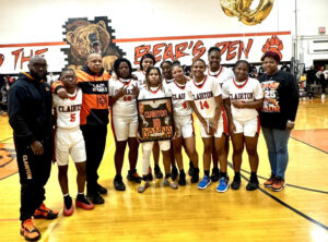 Wade joins immaculate 3,000-point club - Mon Valley Independent