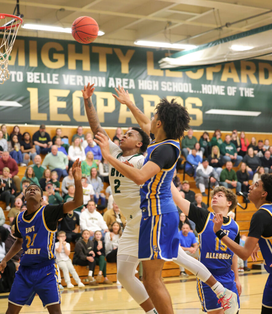 Zion 2K: Moore scores 37 to hit 2,000 - Mon Valley Independent