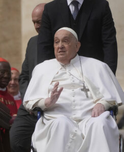 Convalescing Pope Francis opens Holy Week with in-person greeting in St ...