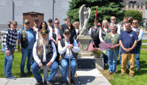 Charleroi memorial honors nurses, corpsmen - Mon Valley Independent