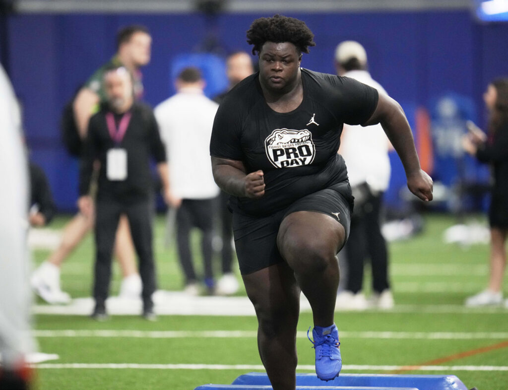Bucs’ rookie Watson weighs in as NFL’s heaviest player at 464 pounds ...
