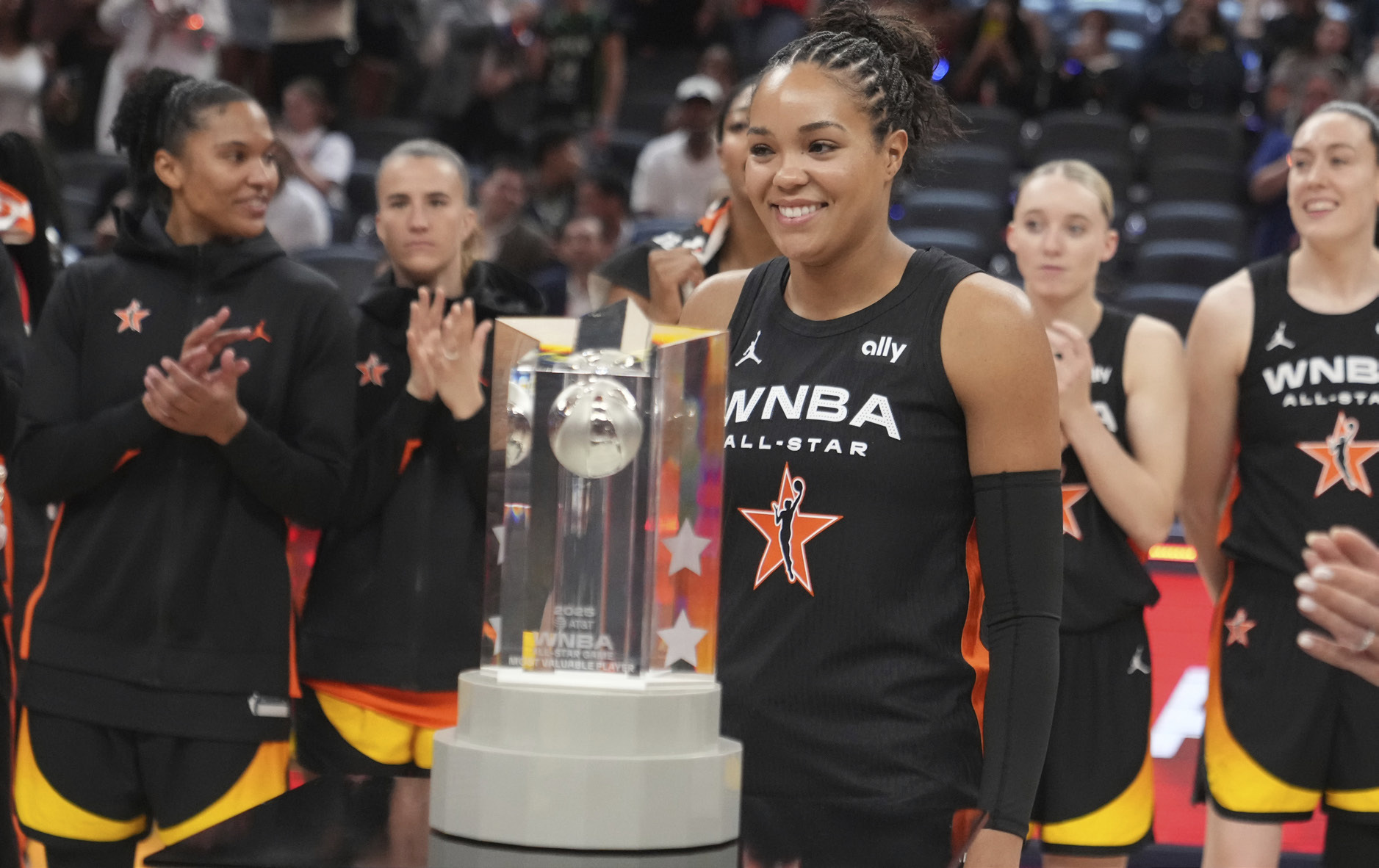 Napheesa Collier caps busy weekend with All-Star MVP Award in win over Team Clark - Mon Valley ...