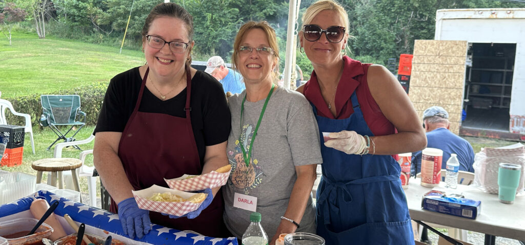 Large crowd enjoys fun, food and music at Saints Joachim and Anne ...