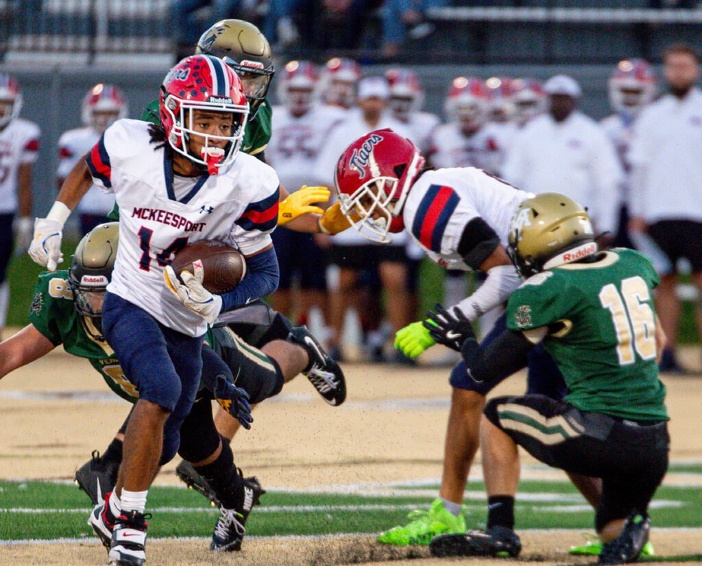 BVA QB suffers injury in loss to McKeesport - Mon Valley Independent
