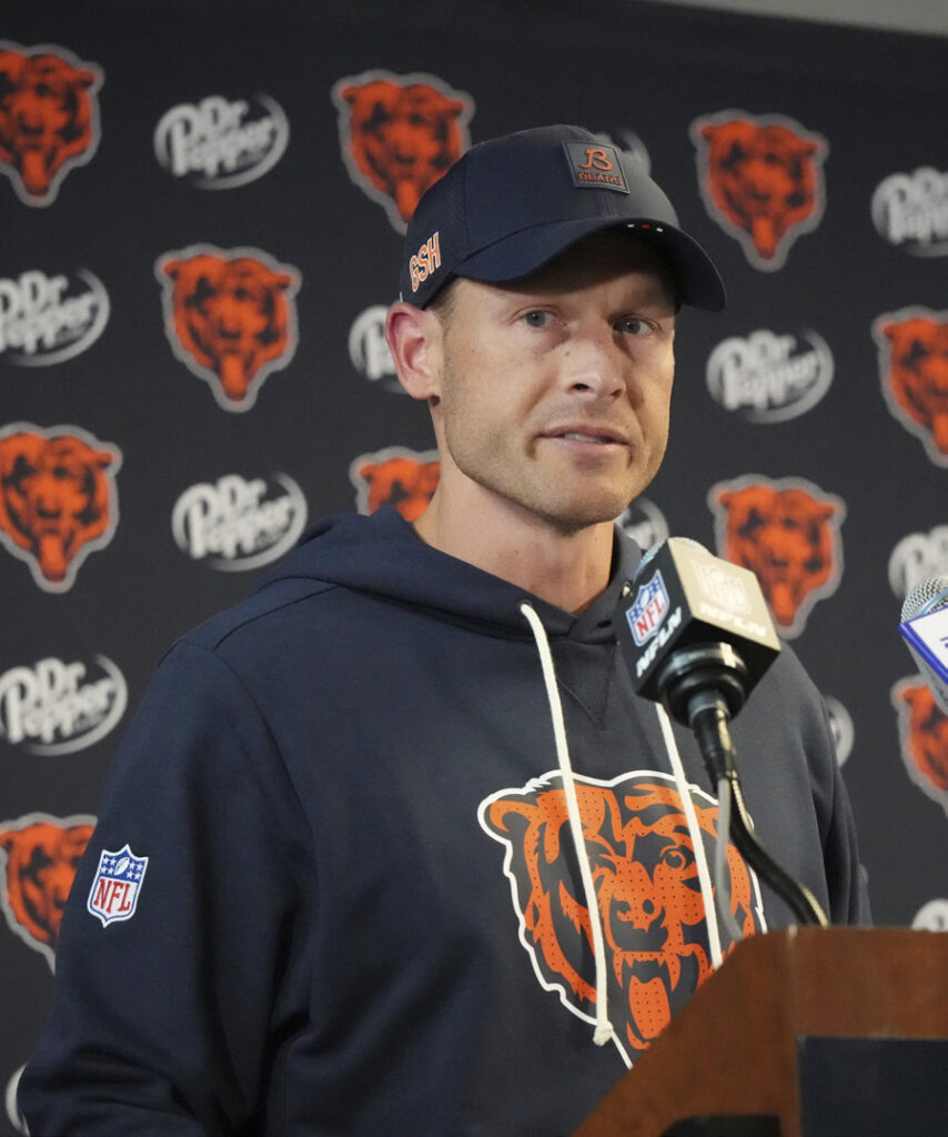 Bears blow 4th-quarter lead to lose Johnson’s debut - Mon Valley ...