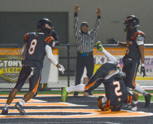 Bears feast on Hounds as scoreless streak continues - Mon Valley ...