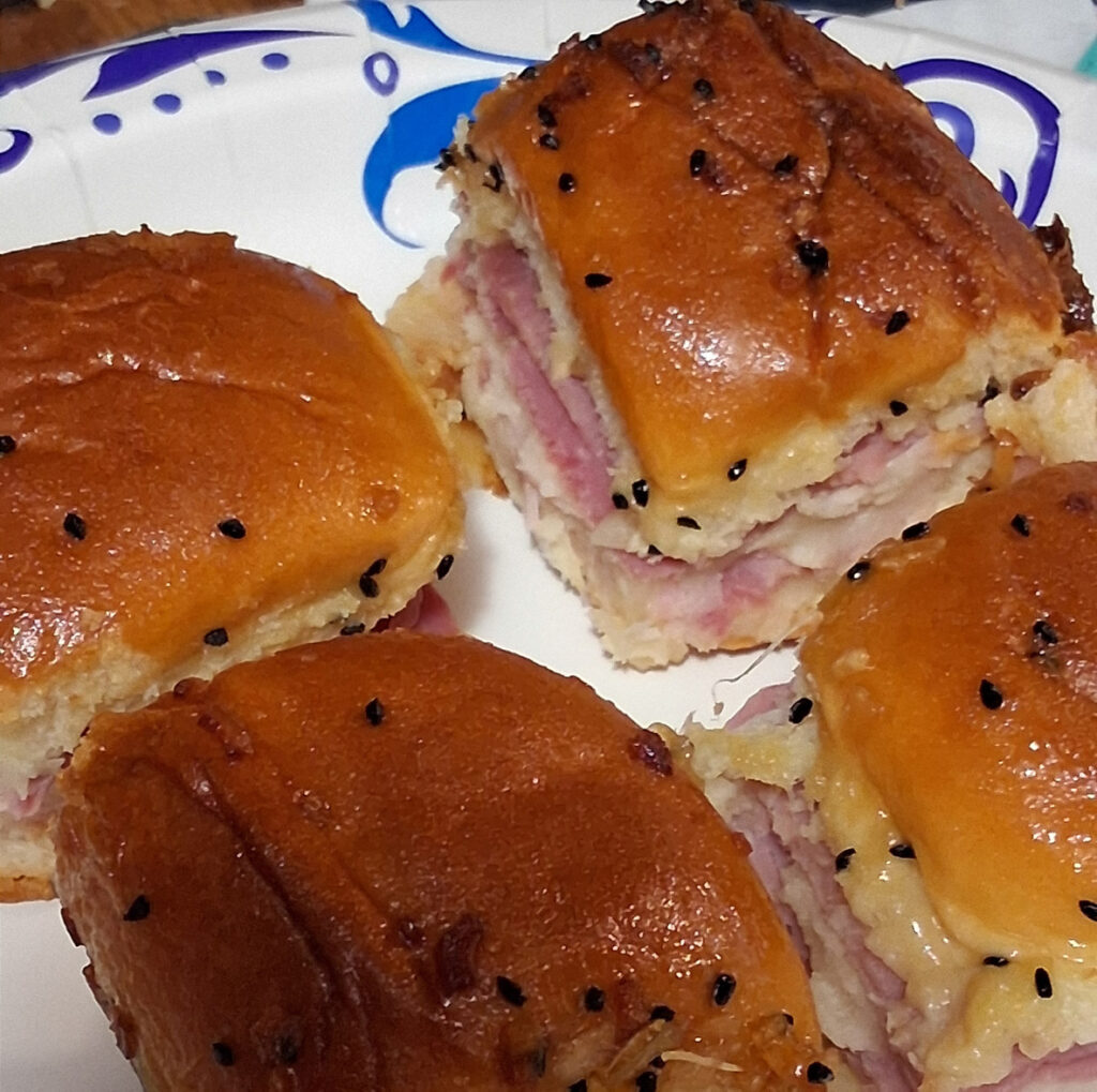 Slider sandwiches perfect for sharing with friends - Mon Valley Independent