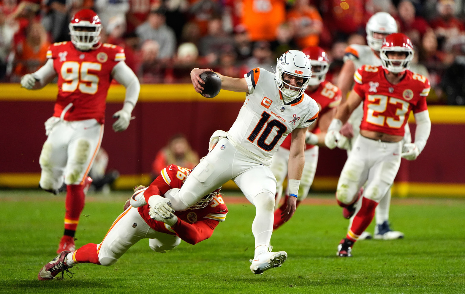 Nix’s late TD pass and stand by Broncos’ defense finishes off 20-13 win ...