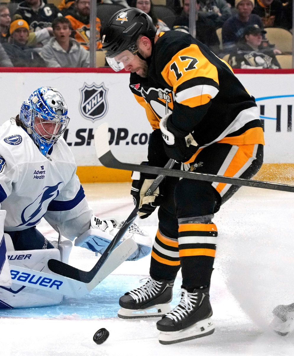 Offense limited again as Pens lose in shootout to Lightning - Mon ...