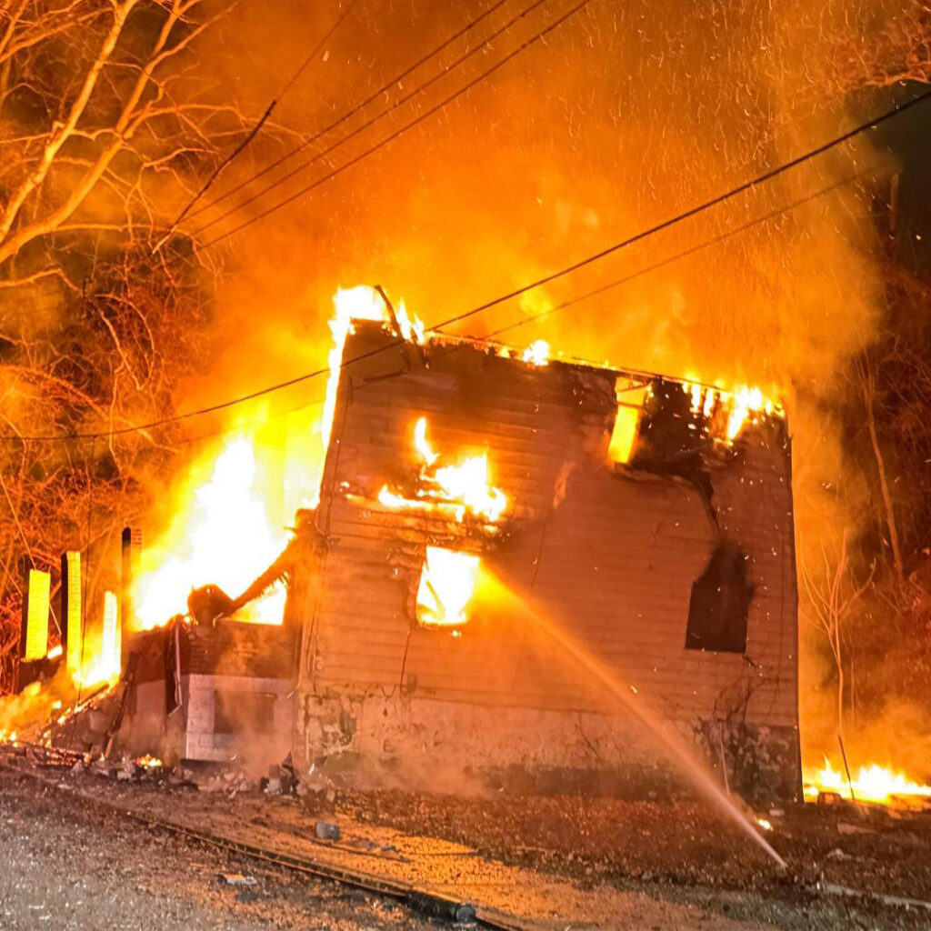 WORLD BRIEFLY Trump delays increased tariffs on upholstered furniture ...