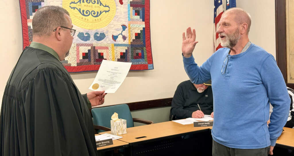 Metcalf returns, declines comment on interaction with fan - Mon Valley ...